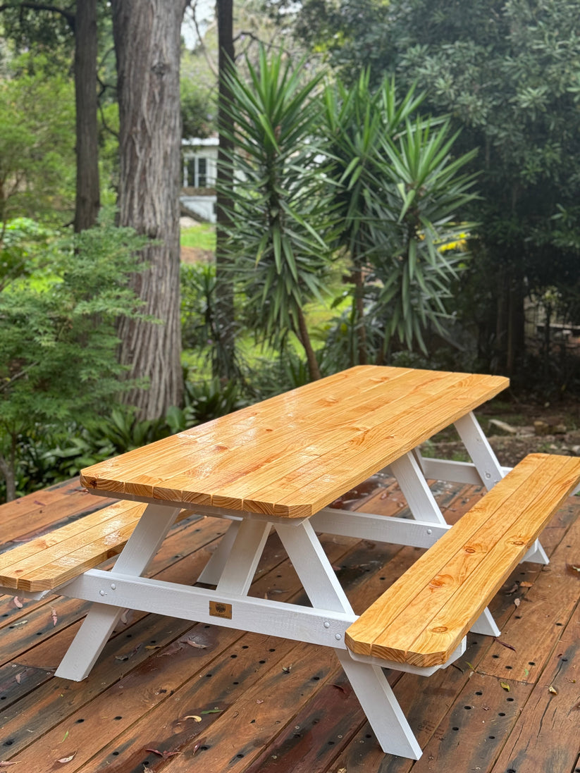Classic Picnic Tables – Auscraft Furniture